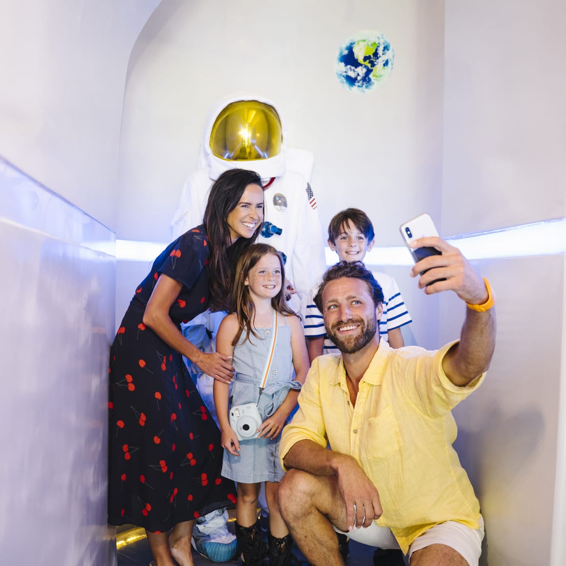 Top 3 of unusual hotels for extraordinary family experiences - Little Guest